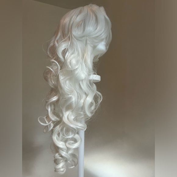 Hair | Disney Elsa Wig | Poshmark